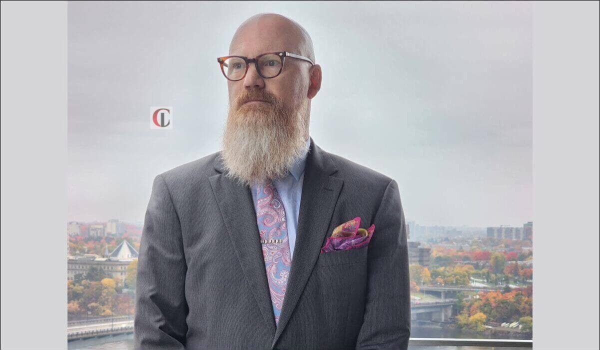 Simon Bonk: Exemplifying Technology with Staunch Leadership